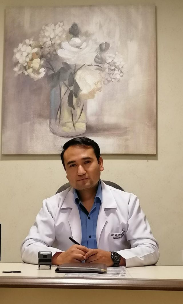 Dr Wilder Inturias Alvarado - Clinica los Olivos